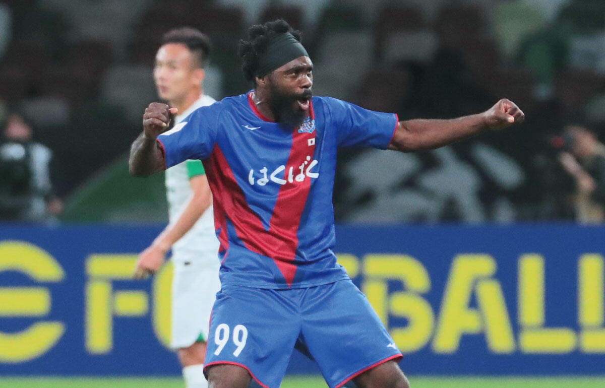 4発快勝でJ2勢ながらもACLグループ首位！ 甲府FWウタカ「ハードワークを積み重ねてきた賜物」 - 超ワールドサッカー！