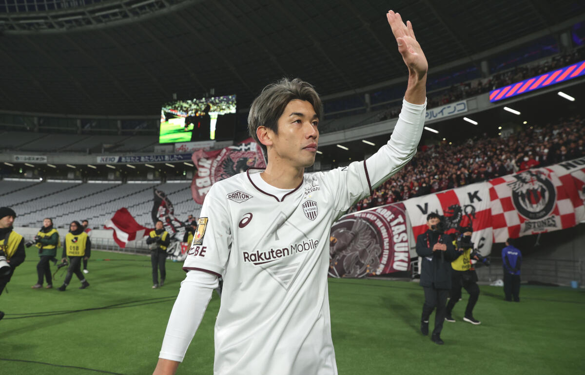 PK失敗の大迫勇也が直接FKを沈める！ 逆転成功の神戸が敵地で10人のFC東京を撃破【明治安田J1第3節】 - 超ワールドサッカー！